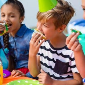 Teaching Kids How to Sit Still - Ice Cream n Sticky Fingers